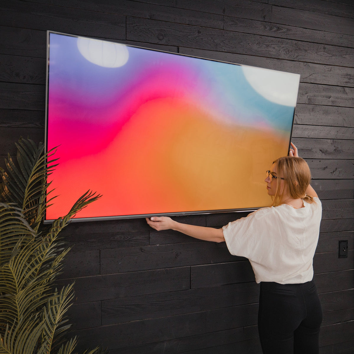 How Do You Measure a TV?: Essential Sizing Guide | Mount-It!